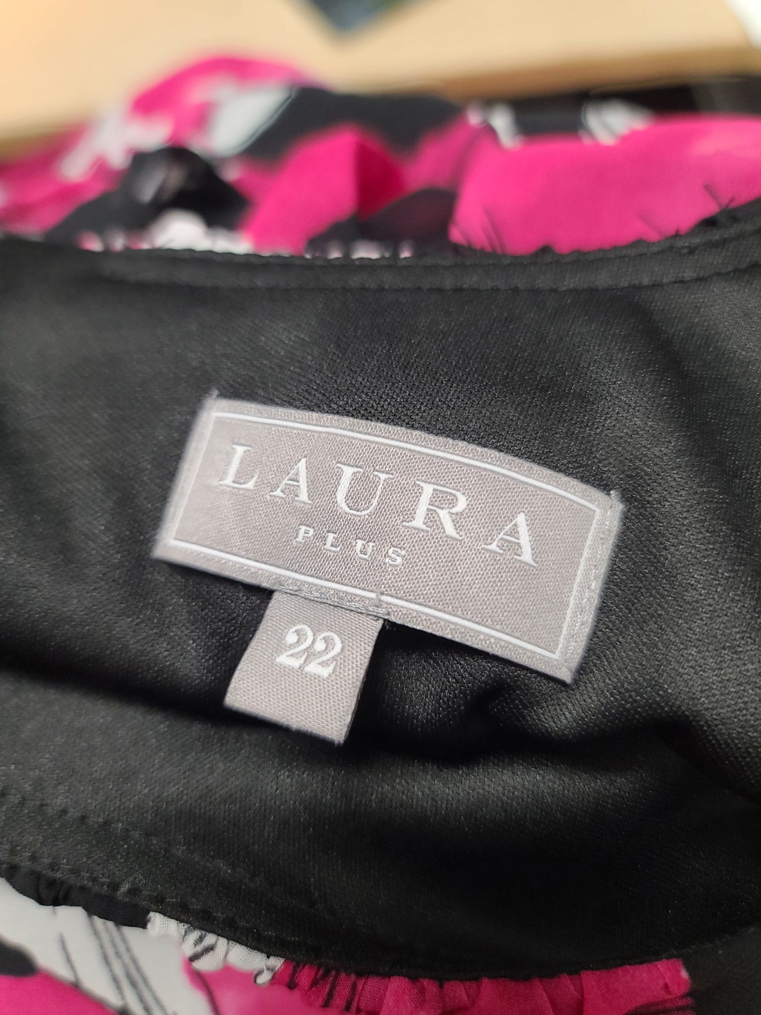 22-1363, 22 ans, Laura PLus – Mamzelle Taille Plus